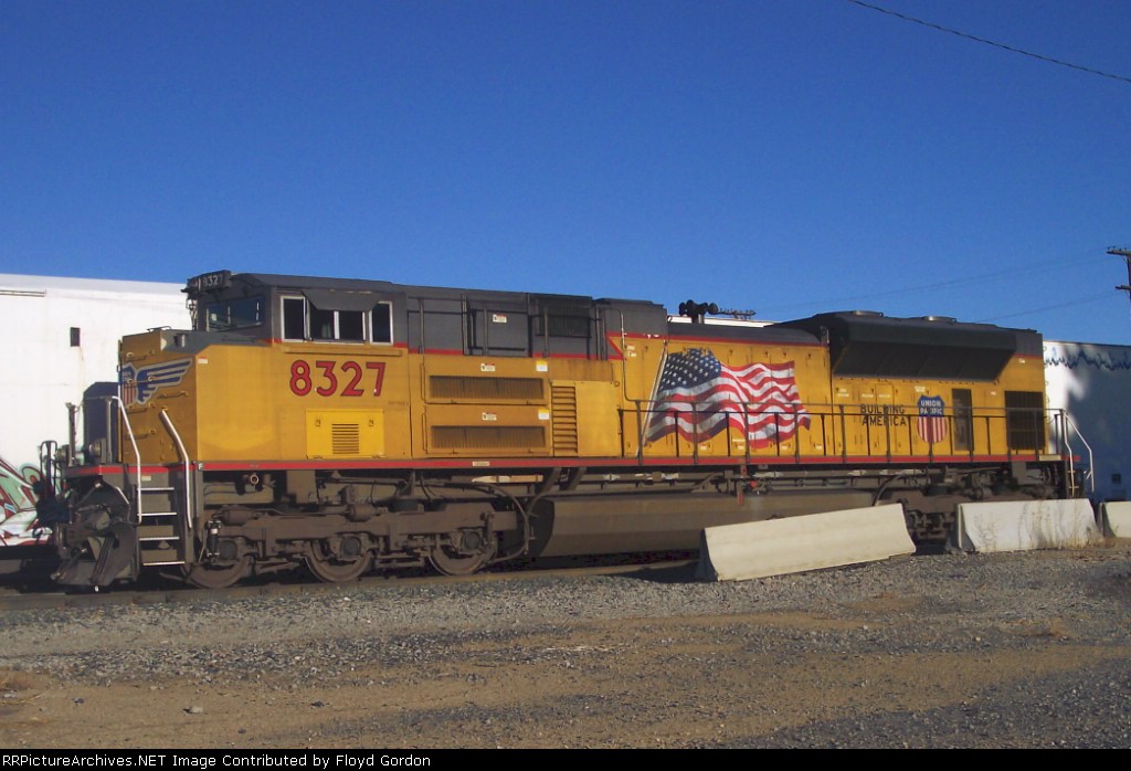 UP 8327 (SD70ACe)
